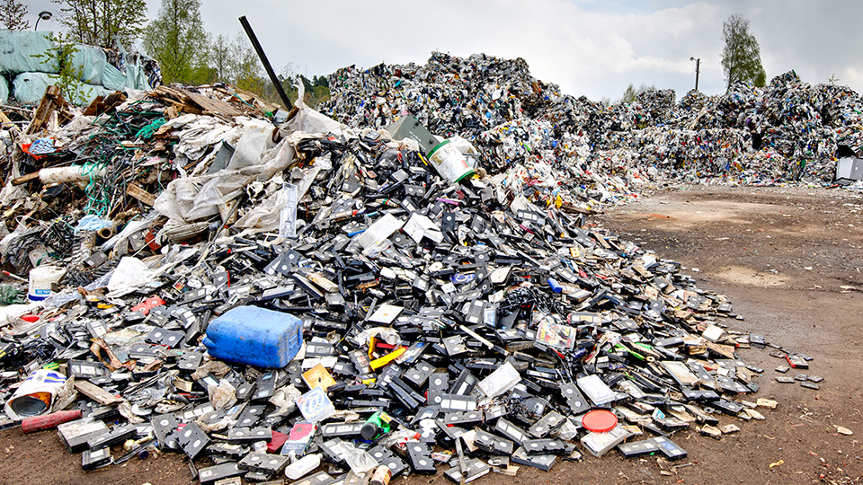 Avfall – resursslöseri och negativ miljöpåverkan